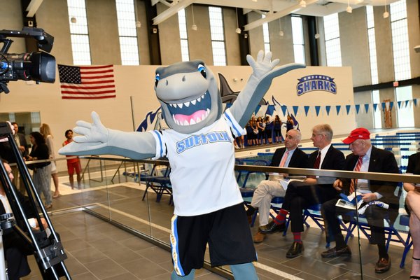 Suffolk County Community College Eastern Campus Opens Athletic Facility ...