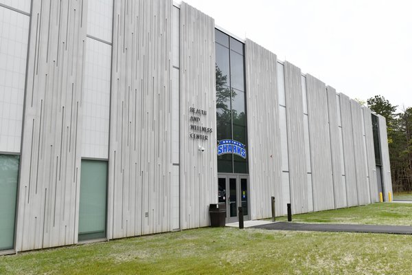 Suffolk County Community College Eastern Campus Opens Athletic Facility ...