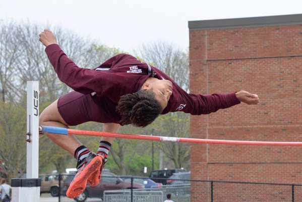 Southampton's Nakia Williams Breaks School Record That Stood For Nearly ...