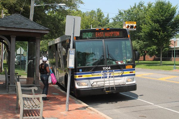 Suffolk County Sunday Bus Service Booms - 27 East