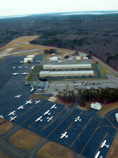 East Hampton Town poised to adopt airport plan - 27 East