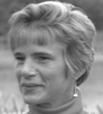 Hilles H. Martin Dies March 20 - 27 East