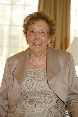 Jean Duffield Of Westhampton Dies On February 27 - 27 East