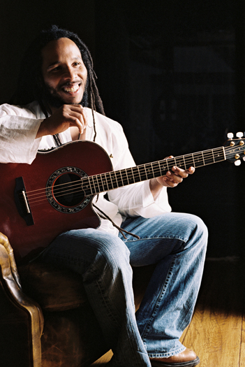 Ziggy Marley makes the most of his medium, reggae music - 27 East
