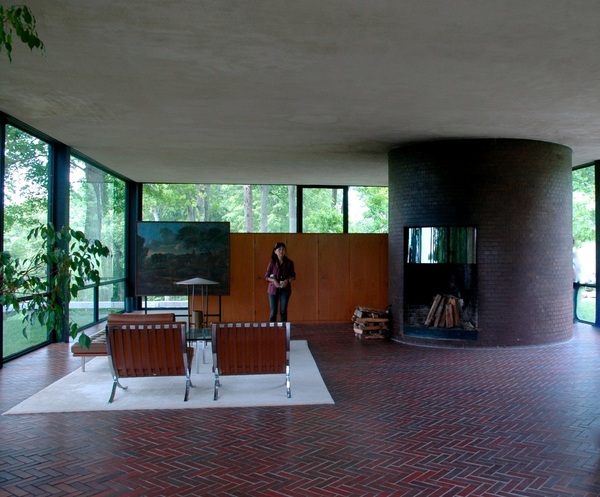 The Glass House Connection 27 East