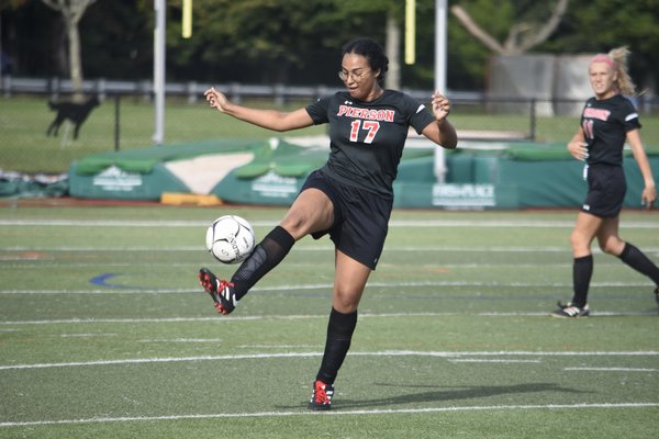 Whalers Boys Soccer Drop Season Opener To Babylon - 27 East