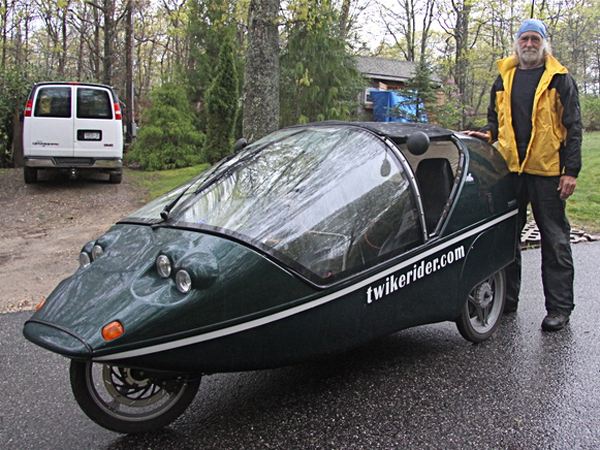 Green commuter hopes to inspire other South Fork residents - 27 East