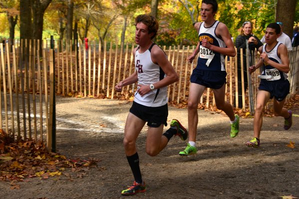 Southampton, Pierson Sending Runners To State Cross Country Meet - 27 East