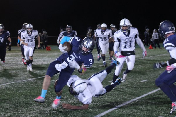 Defense Leads Charge For ESM In Crucial Win Over Huntington - 27 East