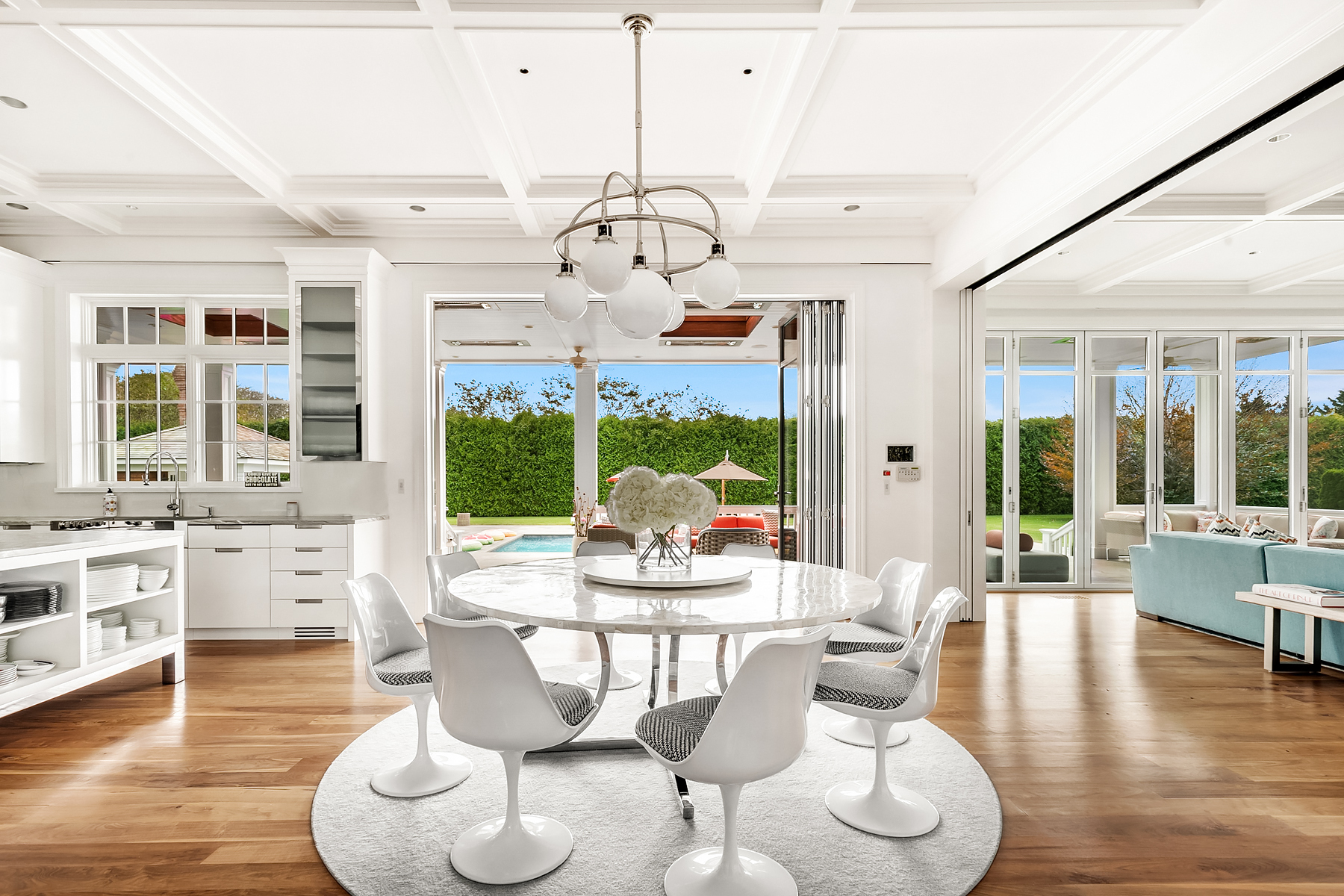 One-Time Summer Home Of Mets Owner Steve Cohen Sells For $23 Million In ...