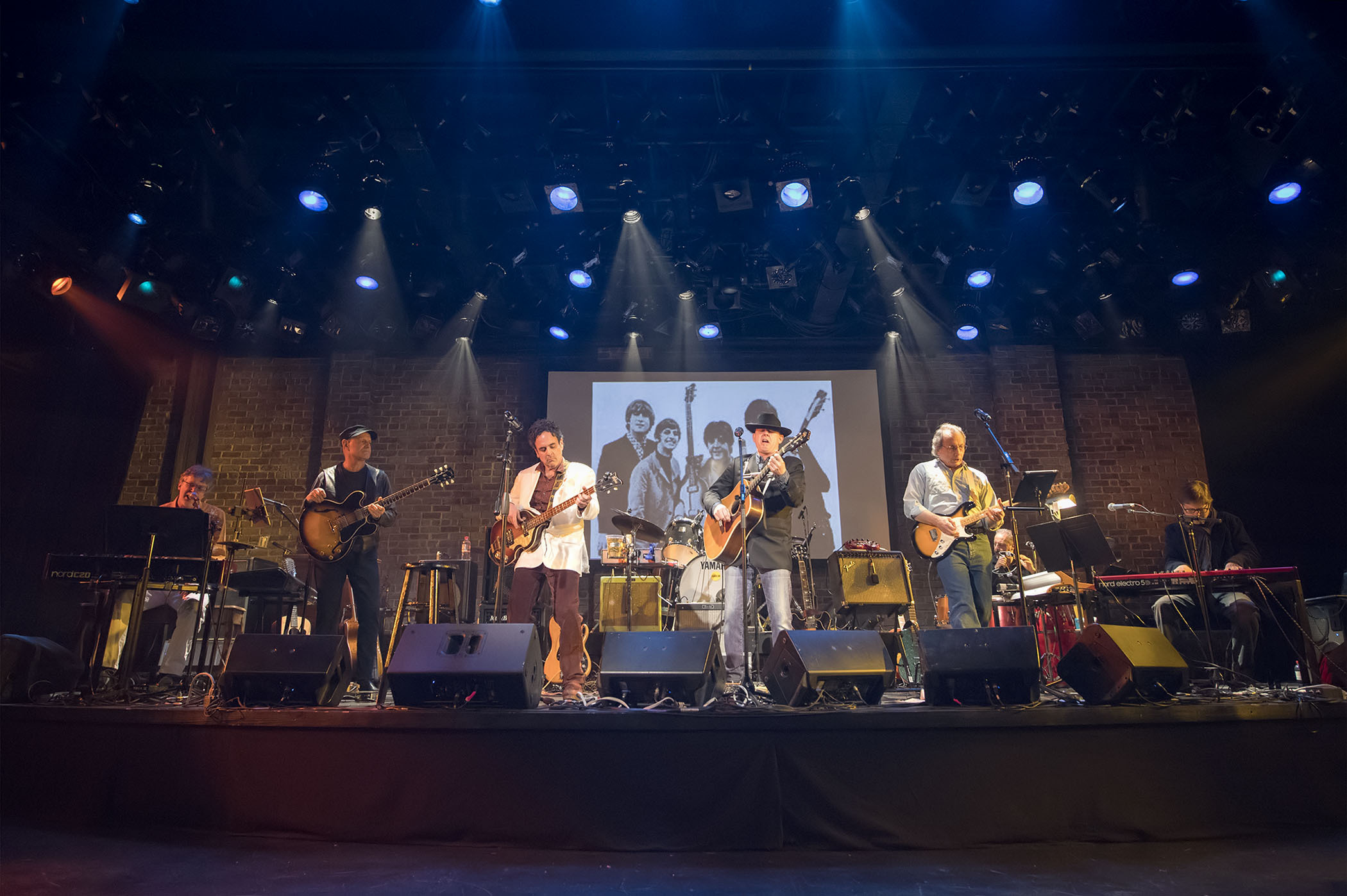 The Moondogs Perform The White Album - 27 East