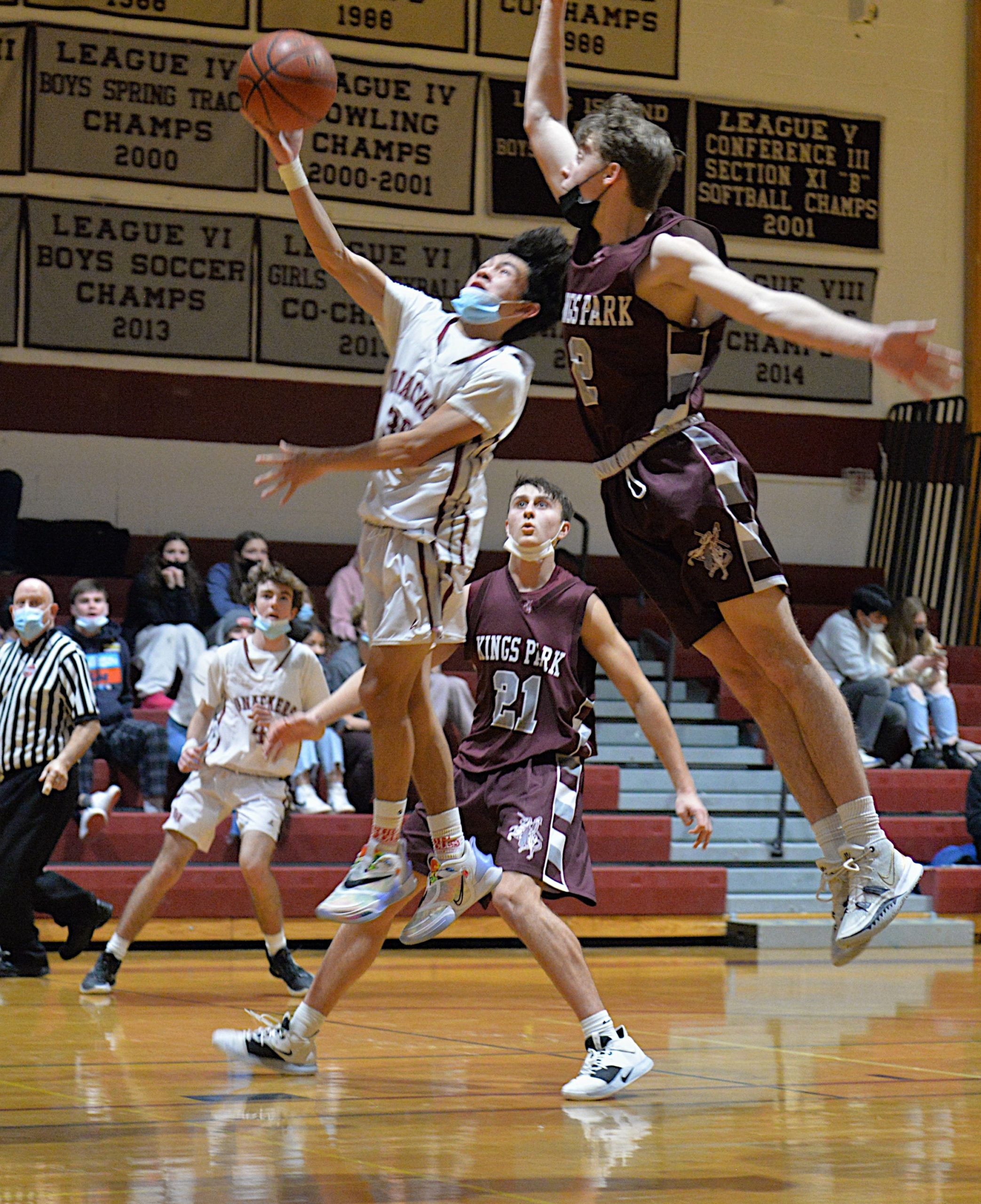 East Hampton Boys Basketball Loses Luke Reese For Season Due To Knee ...
