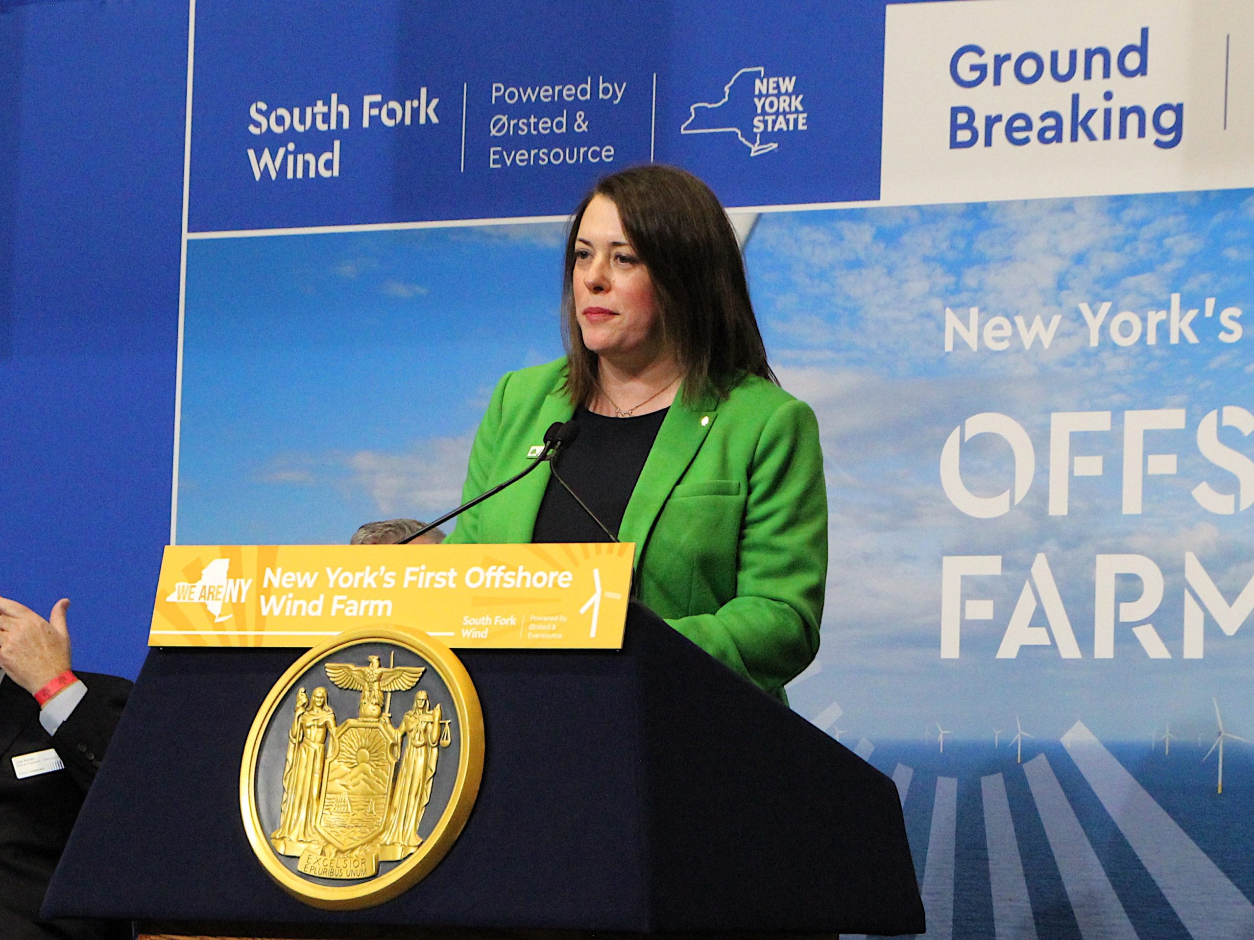 Governor And U.S. Secretary of Interior Extol Virtues Of Offshore Wind ...