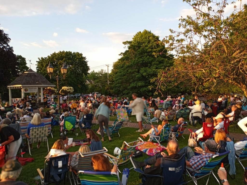 Village Revitalization In Westhampton Beach Extolled As Pretty ...