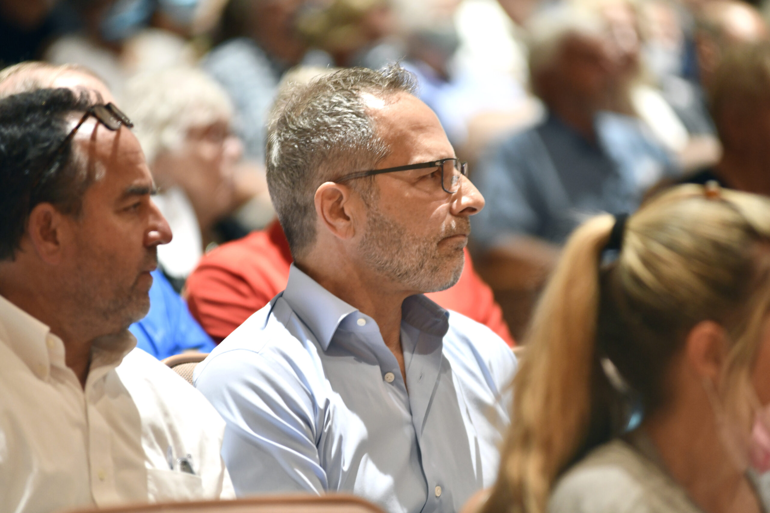 Rebellious Crowd Packs Auditorium For Redevelopment Forum In Hampton ...