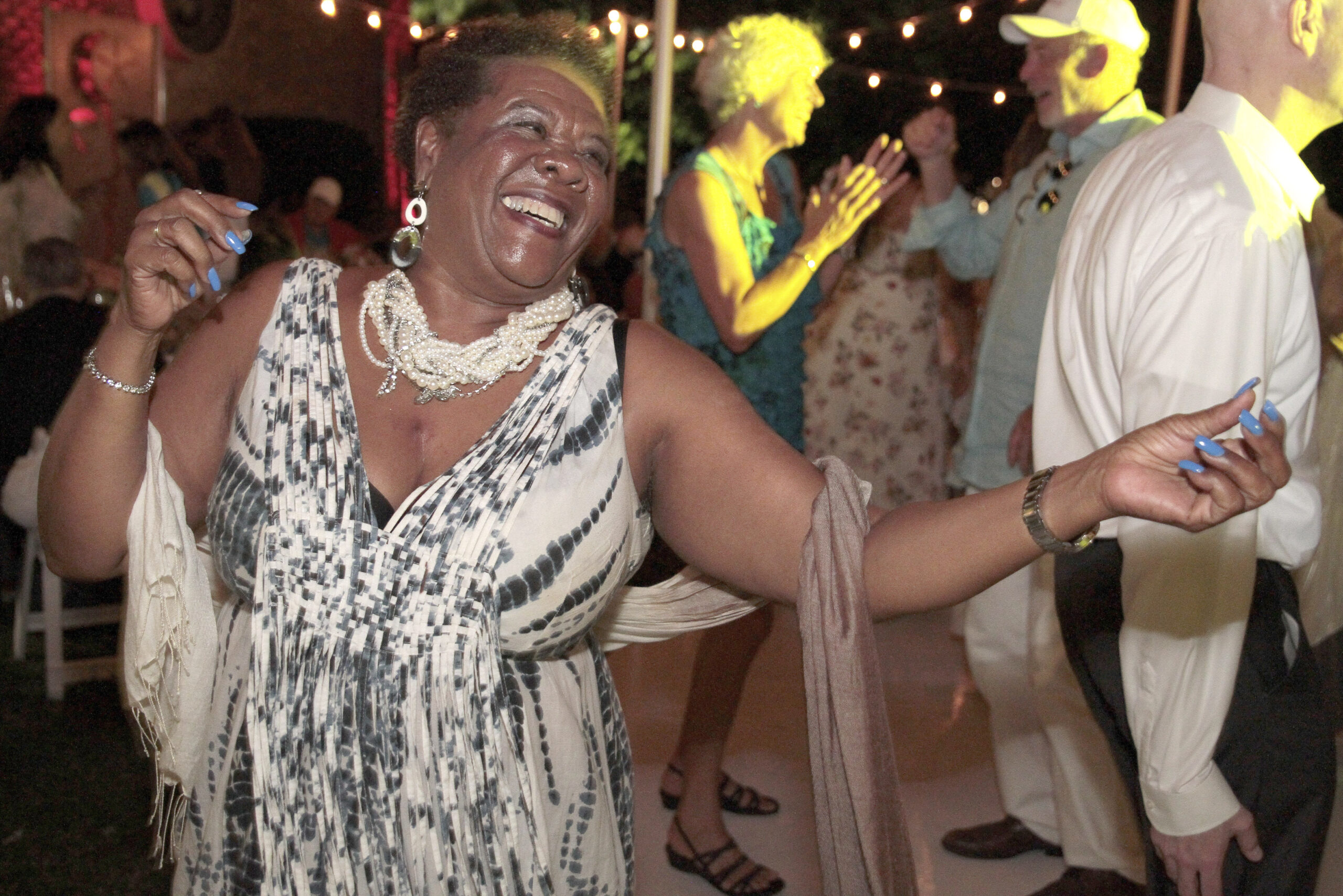 Southampton Arts Center Hosts SummerFest - 27 East