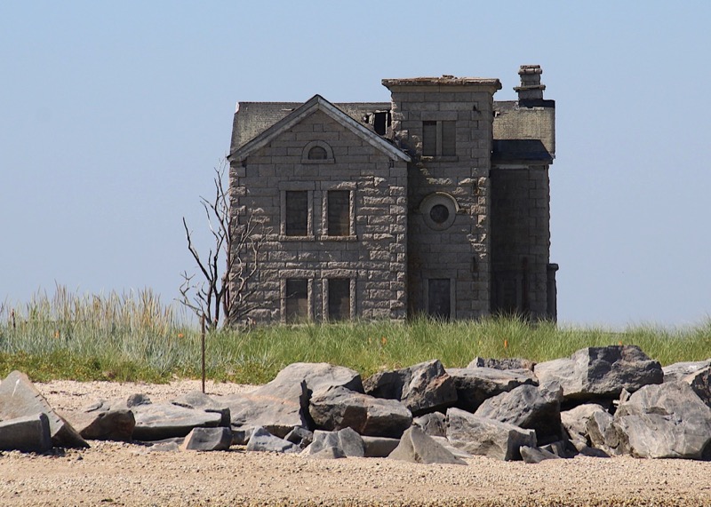 Restoration of Cedar Point Lighthouse Draws Near - 27 East